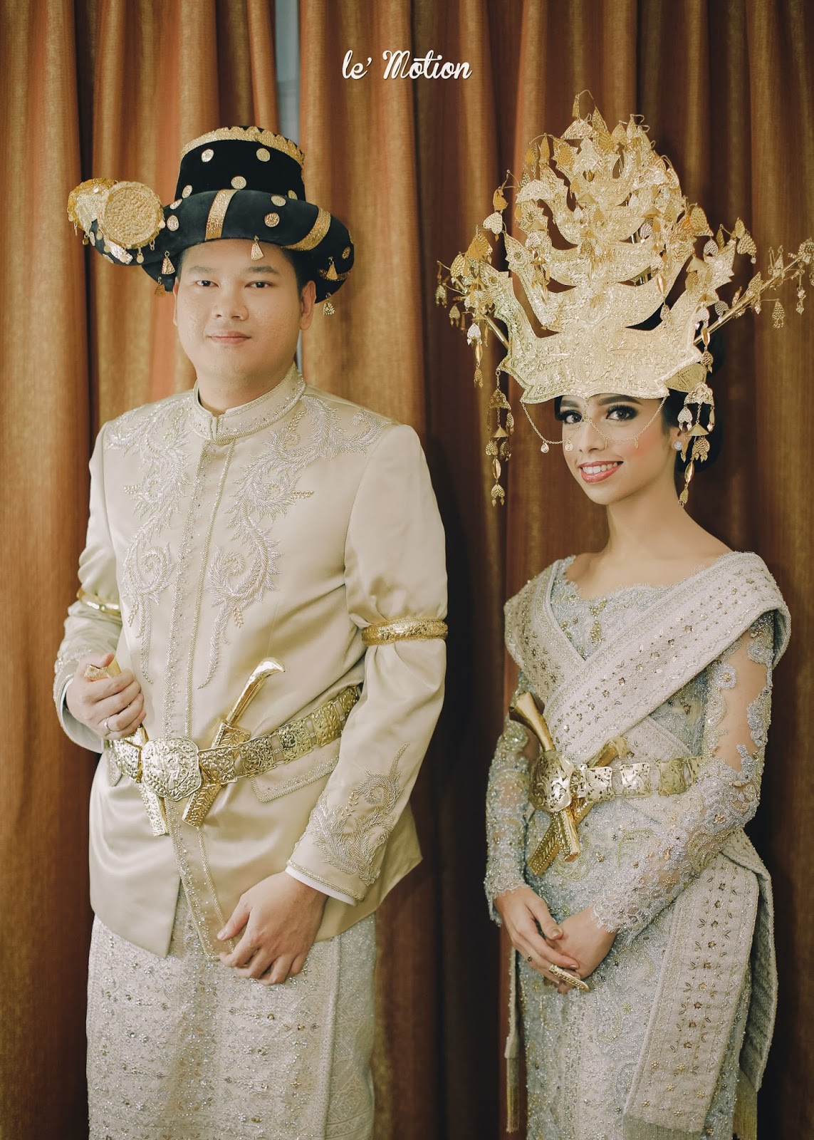 Le Motion Photo: Ikhsan & Diba's Glorious Batak Mandailing Wedding ...