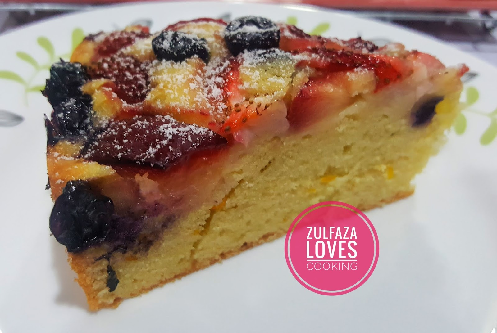 ZULFAZA LOVES COOKING: Fruit Pastry Cake