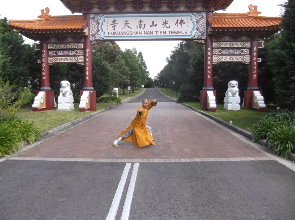 Grandmaster Shi De Yang visits Australai: Master Shi De Yang visits ...