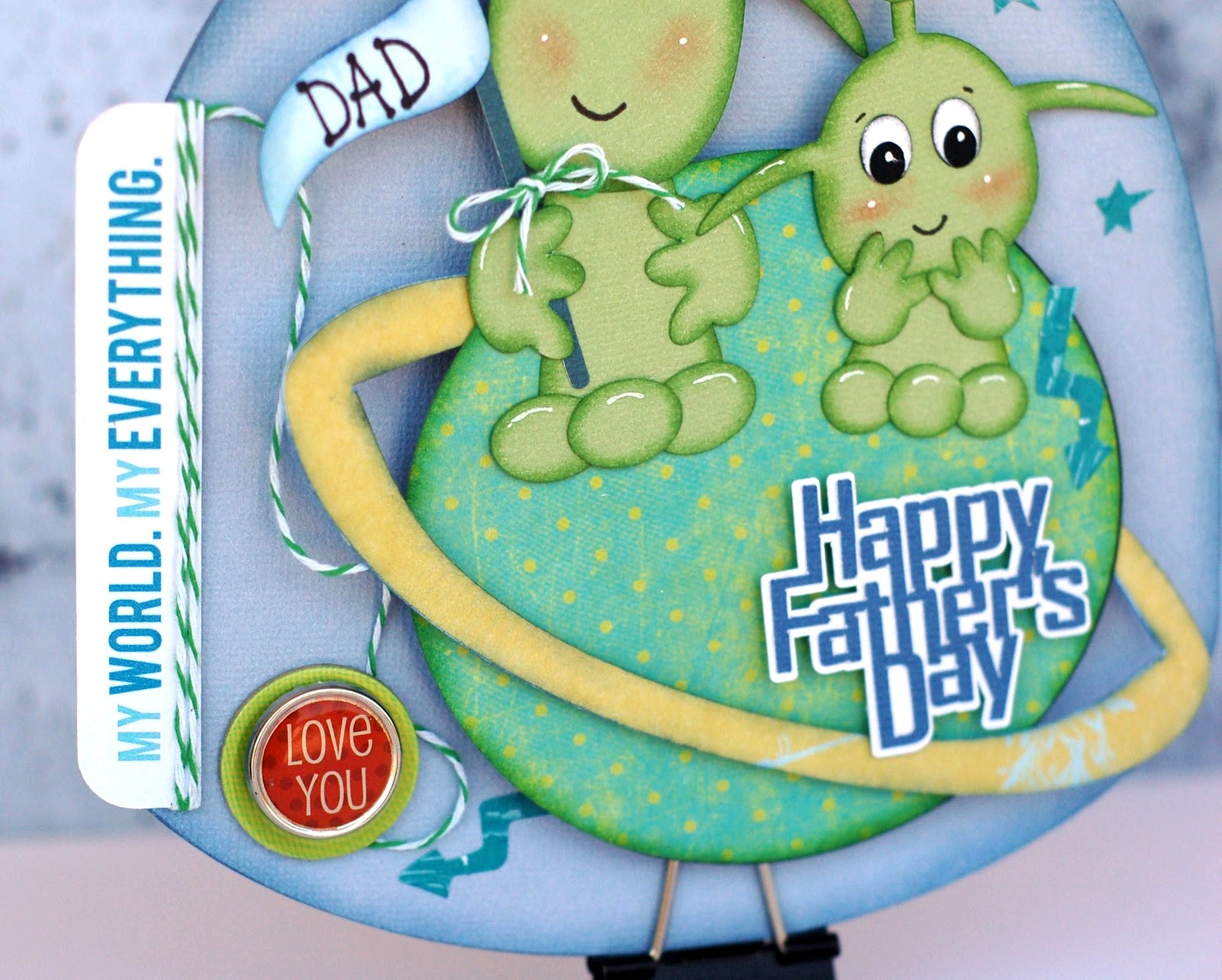 Paper Creations by Kristin: Happy Father's Day - Alien Card