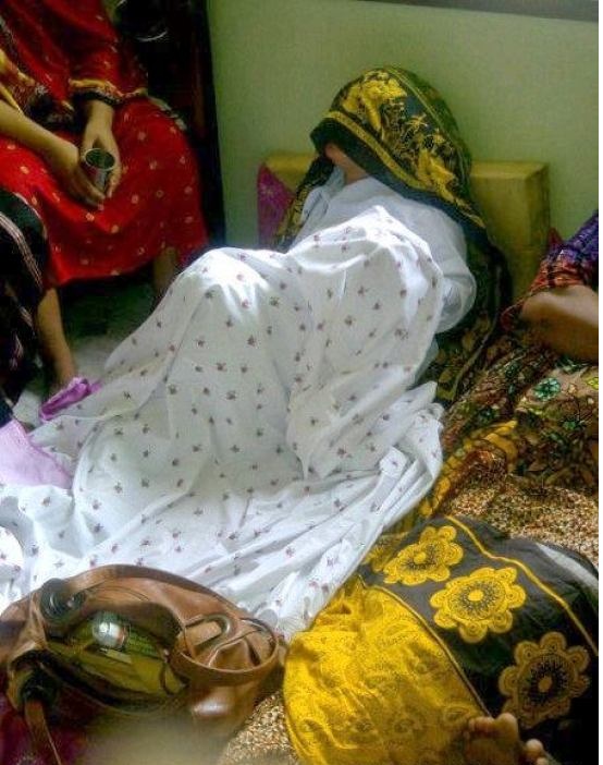 PICHA ZA MAOMBOLEZI MSIBA WA SAJUKI NYUMBANI KWAKE TABBATA BIMA JIJINI ...