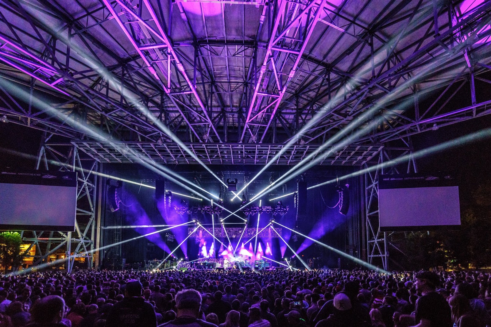 The Curtain With: Phish - 2016-10-21 Verizon Wireless Amphitheatre At ...