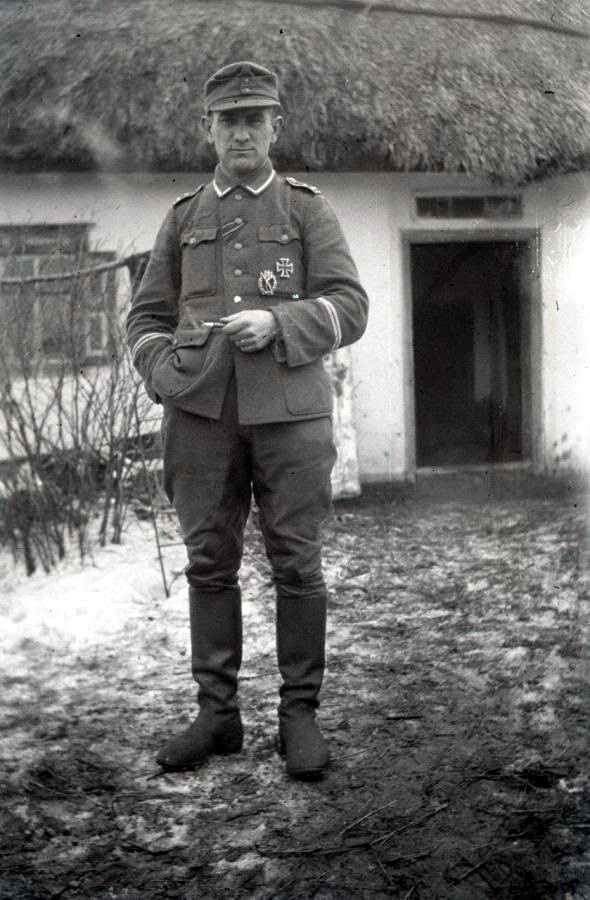 NAZI JERMAN: Spiess alias "Ibu Kompi"