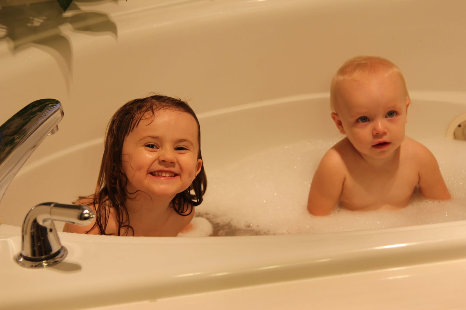 The Michaels Family: Cousin Fun