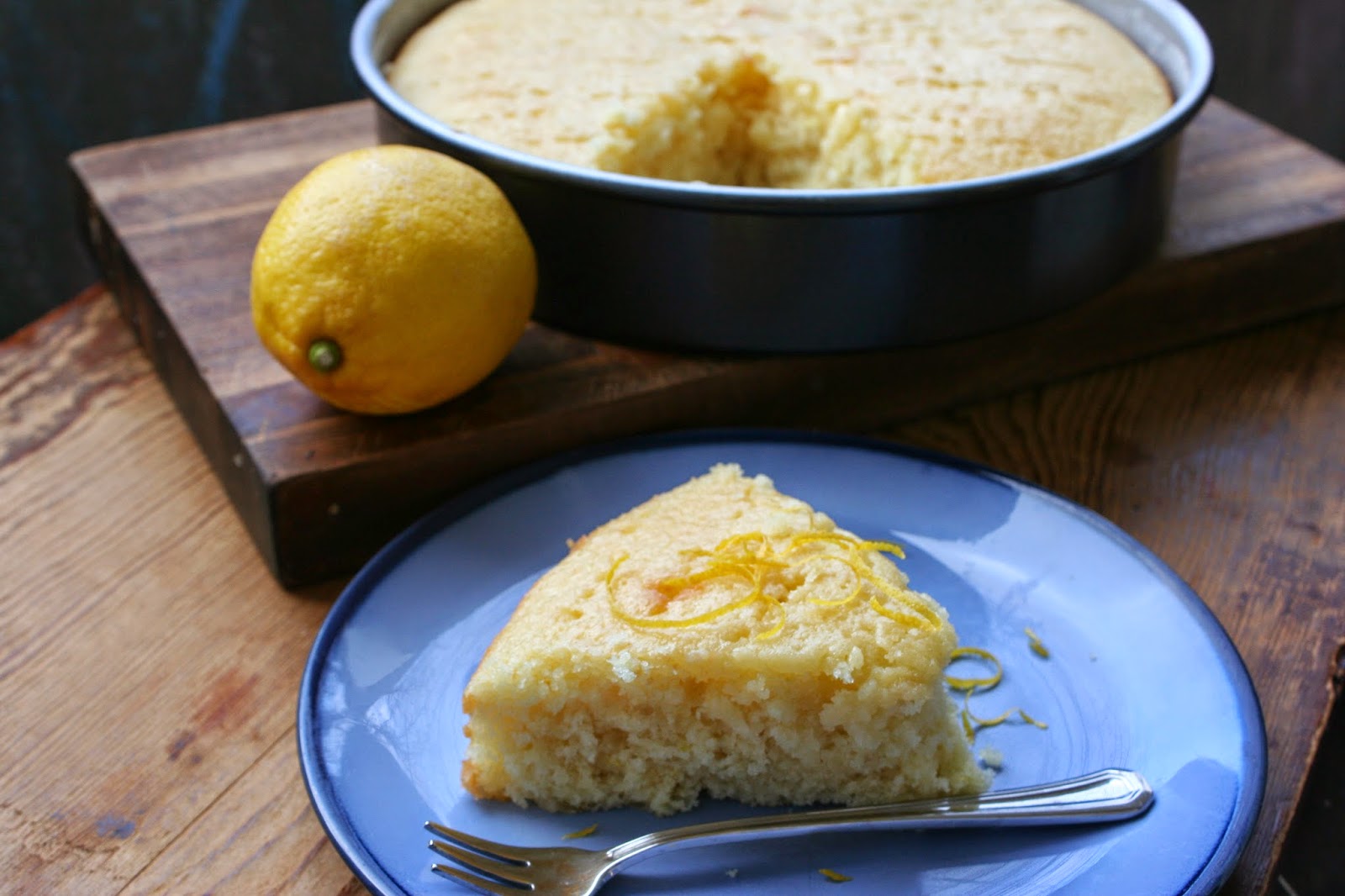 Sweet Luvin' In The Kitchen: Fresh Lemon Cake