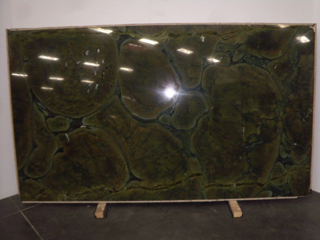 The Granite Gurus: Slab Sunday: Victoria Regia granite