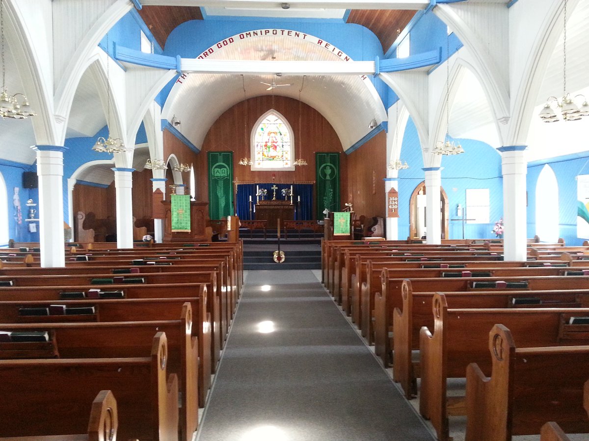 Newfoundland Tourist Information: Newfoundland Churches