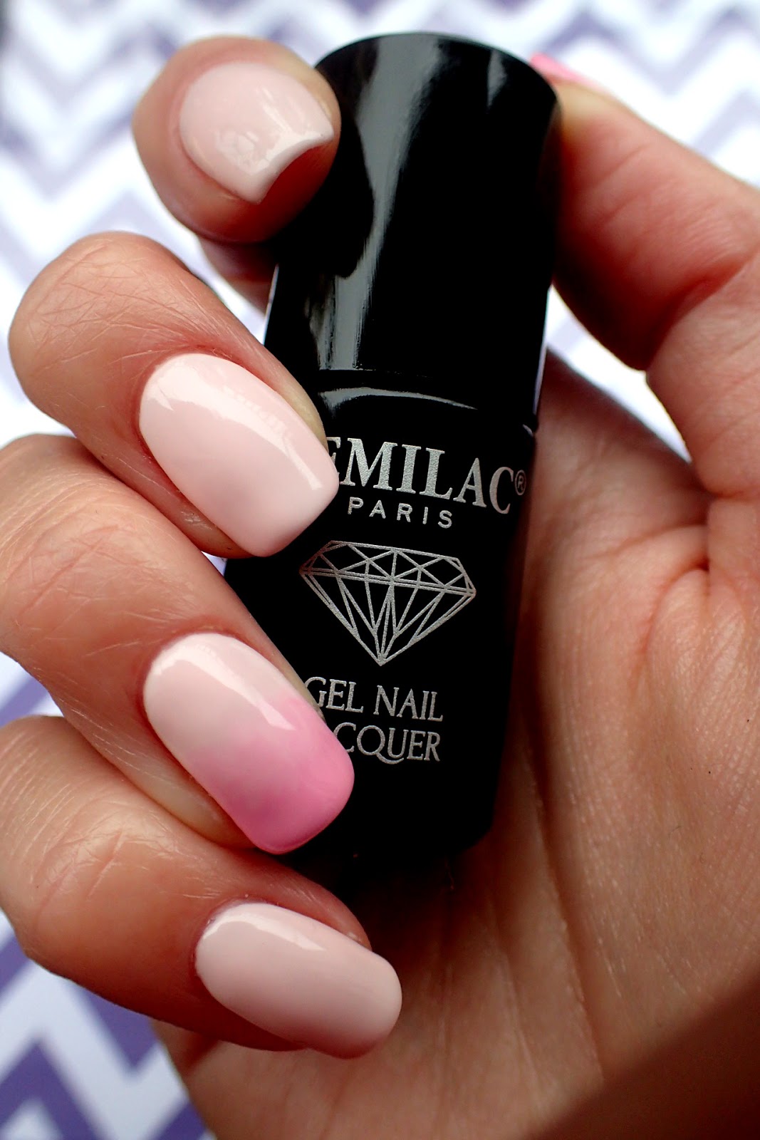 Love Chevron: Manicure hybrydowy Semilac Biscuit 032 & Sweet Pink 003 ...