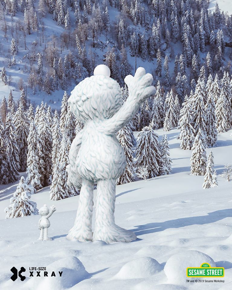 Life-Size XXRAY Elmo (Snow Edition) by Jason Freeny x Mighty Jaxx for ...