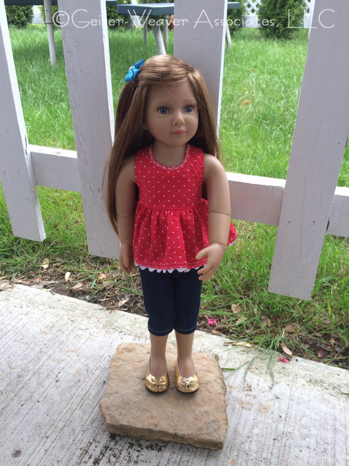 Geiser-Weaver Associates, LLC: Julika is ready for a quick trip