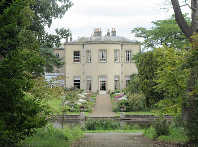 Little Sealed Packages: Thorp Perrow - Structures