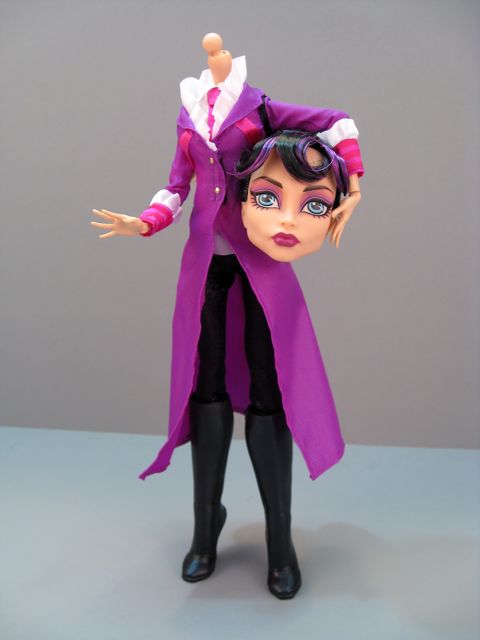Monster High "Headless Headmistress Bloodgood" | The Toy Box Philosopher