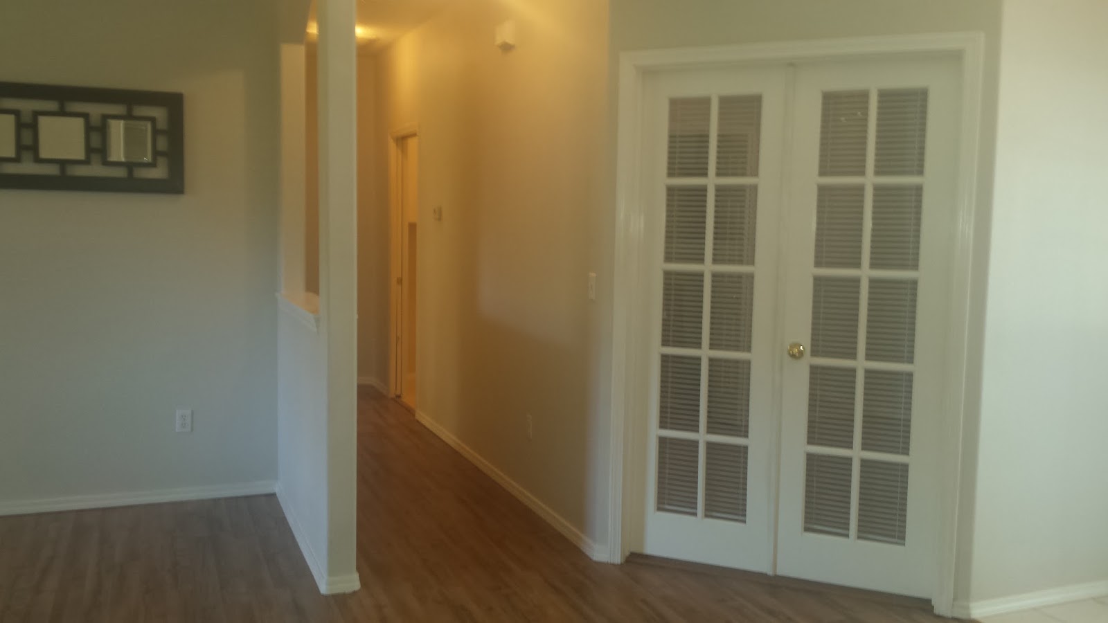 Lowe's Flat Fee Realty: Huge Pull Thru Garage W/Shop