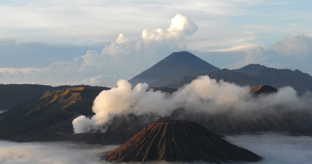 Tourist Attractions - Latest Malang in Indonesia Tours - ACEH ARTONIC