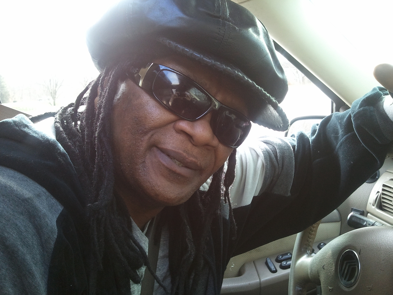 Reggaediscography: MADOO - DISCOGRAPHY: (Reggae Singer)