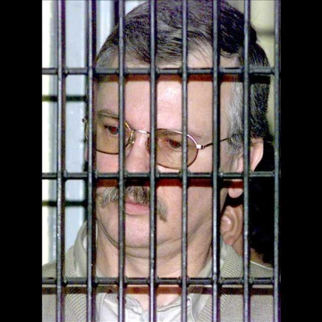 Solidaridad Internacional en Contra de la Guerra (SICG): El represor ...