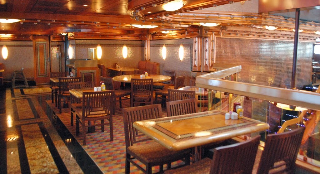 Cruising Along: Carnival Splendor Review