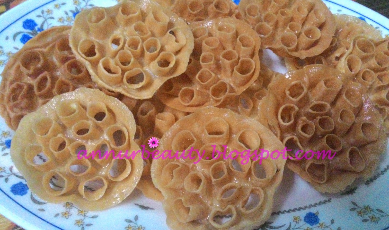 KUIH ROS a.k.a KUIH LOYANG - kEmA.kItCheN