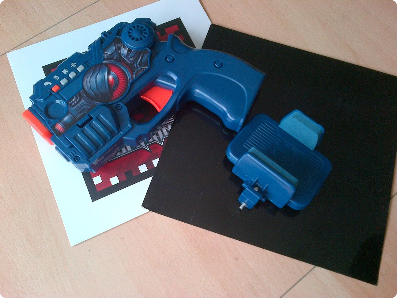 Toxylicious: AppGear Elite Commander AR Review