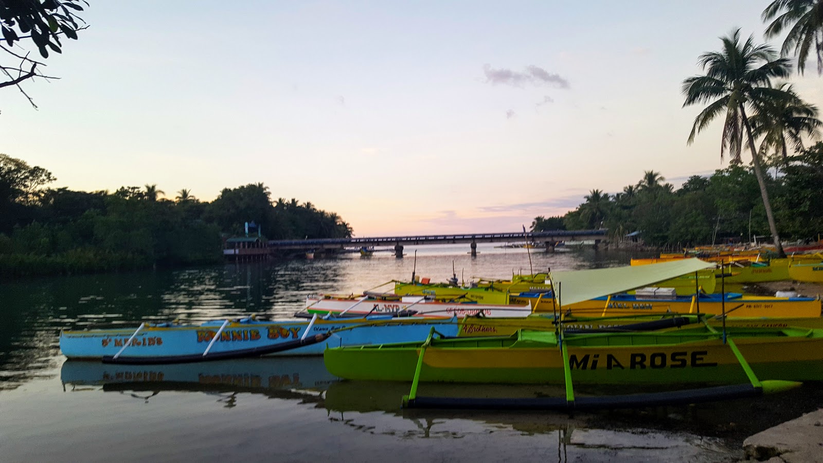 iStar-Tariray: Sungayan Grille & Balingasay River