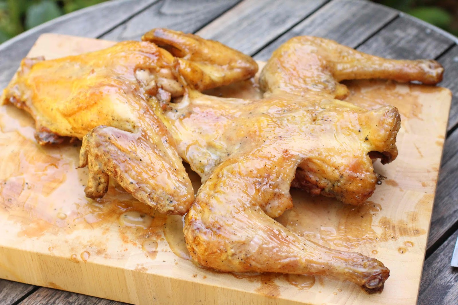 Un peu gay dans les coings...: Poulet entier fumé au barbecue comme en ...