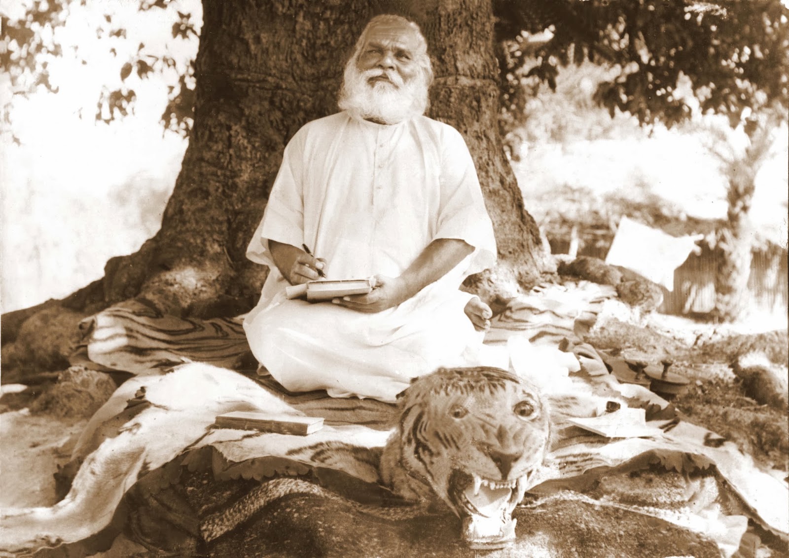 Vihangam Yoga: Sant Pravar Shri Vigyan Dev Ji Maharaj - a true Yogi, an ...