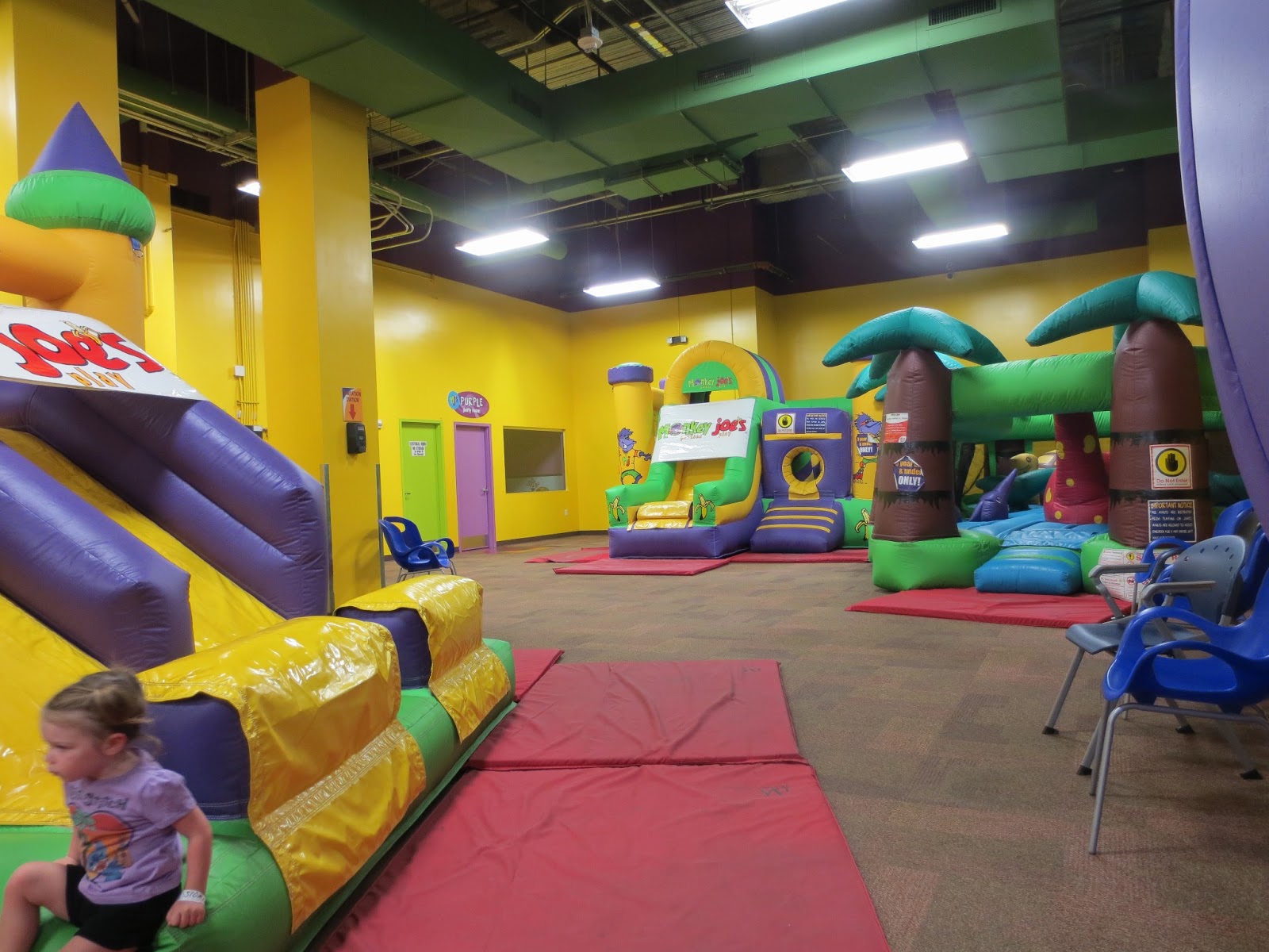 Adventures of an Orlando Mom: Indoor Fun in Orlando: Monkey Joe's ...