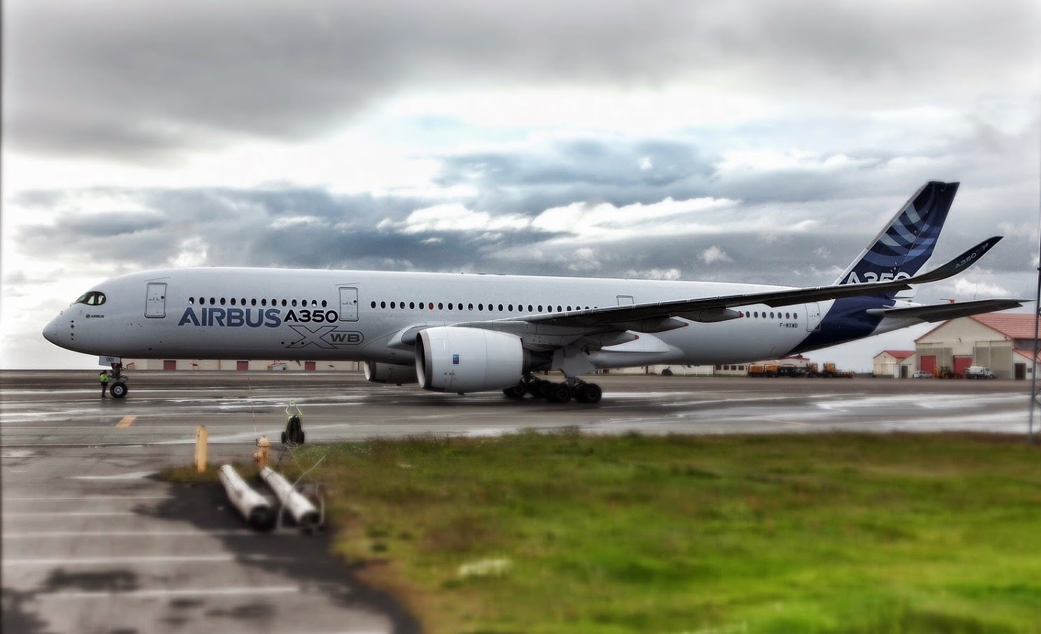 A350 XWB News: 3 flight test prototypes in the A350-1000 certification ...