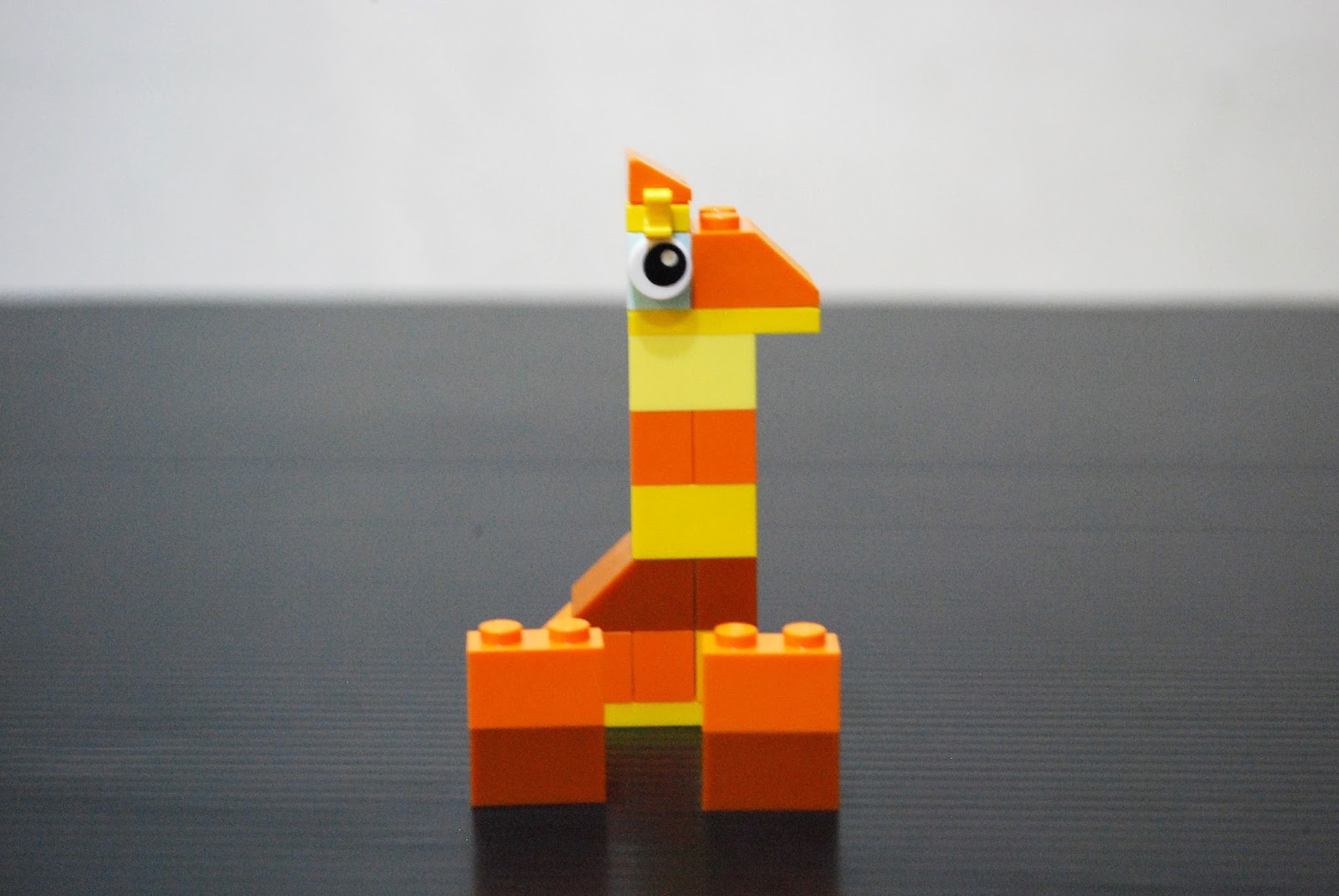 DIY Lego Animals - Giraffe by using Lego Bricks 10696