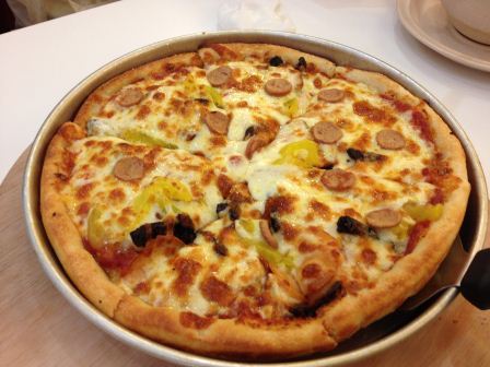 美丽琴缘: Sarpino's Pizza in Melaka