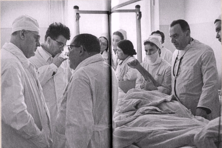 ΑΓΓΙΓΜΑ ΦΥΣΙΚΗΣ...: Σαν σήμερα... 1968, πέθανε ο θεωρητικός φυσικός Λεβ ...