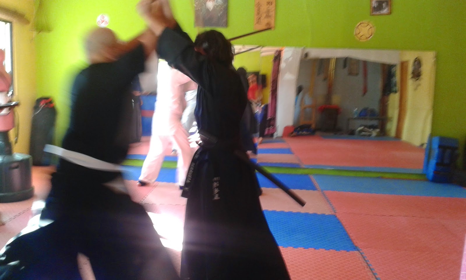 ESPADA SAMURAI: Clases en "Samurai Kumdo kwan", practica de técnicas de ...