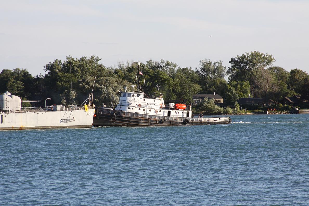 Michigan Exposures: The USS Edson Comes Up the Detroit River