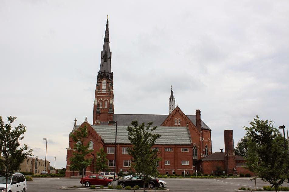 Michigan Exposures: A Brief Layover in Fort Wayne, Indiana