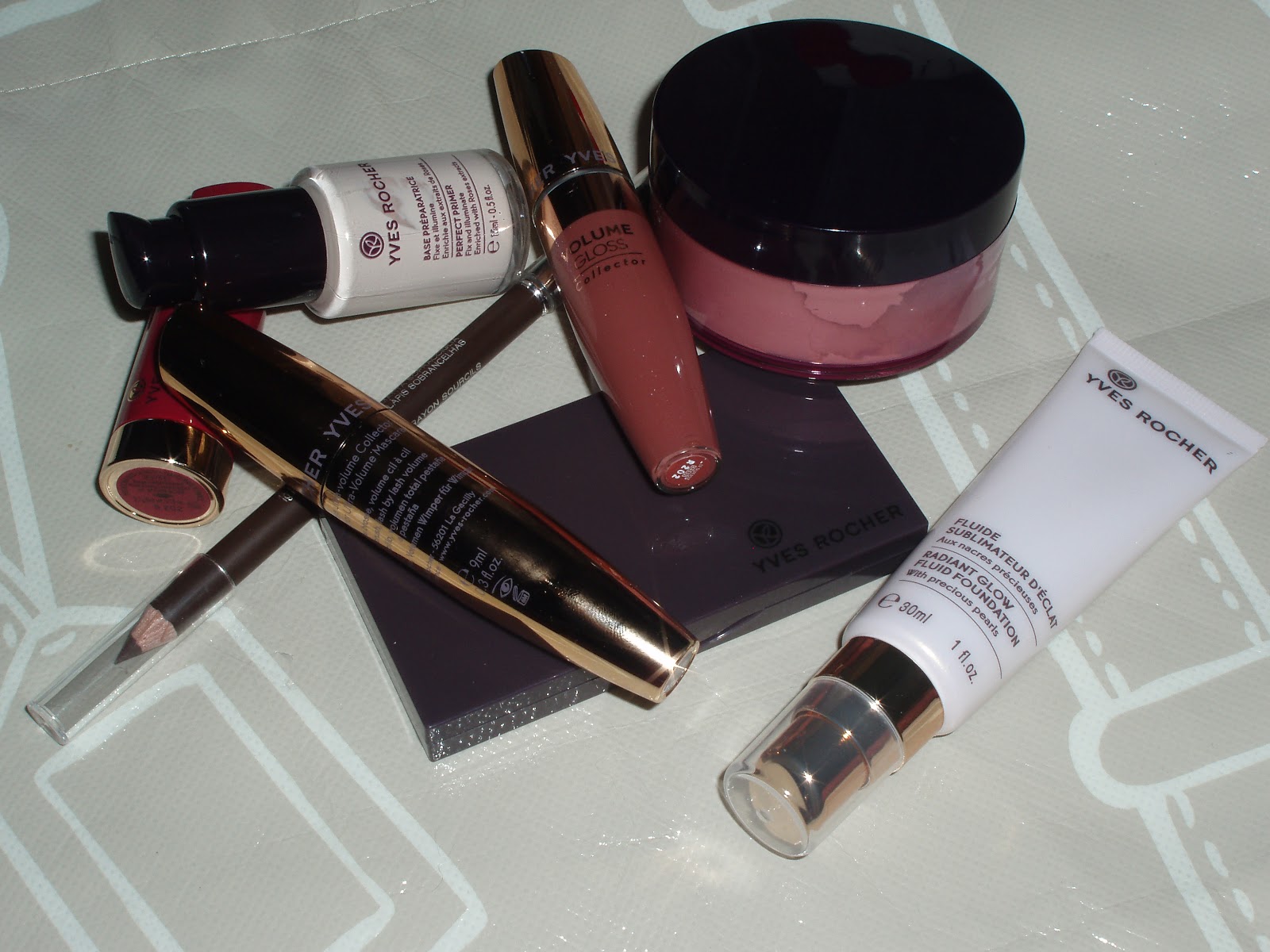 Sparkled Beauty: Yves Rocher makeup