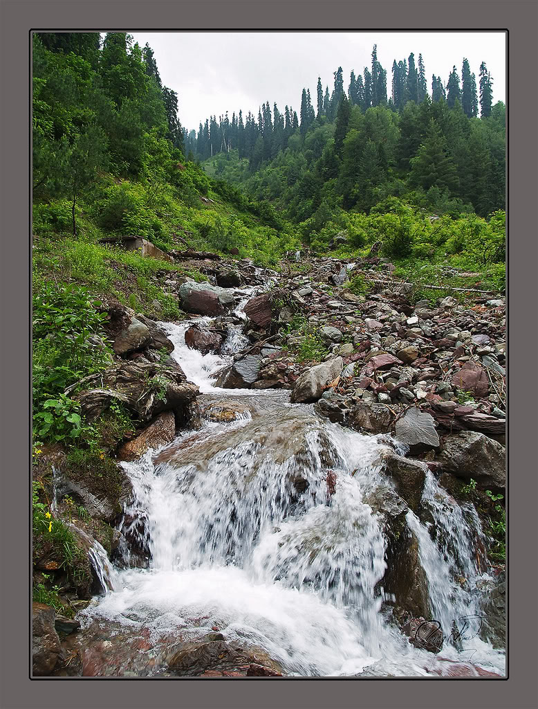Naran Kaghan Waterfall ~ Pakistani Tourism
