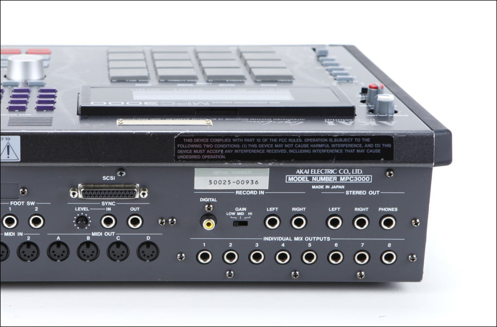 MATRIXSYNTH: Akai MPC-3000 Limited Edition Sampler SN 50025-00936