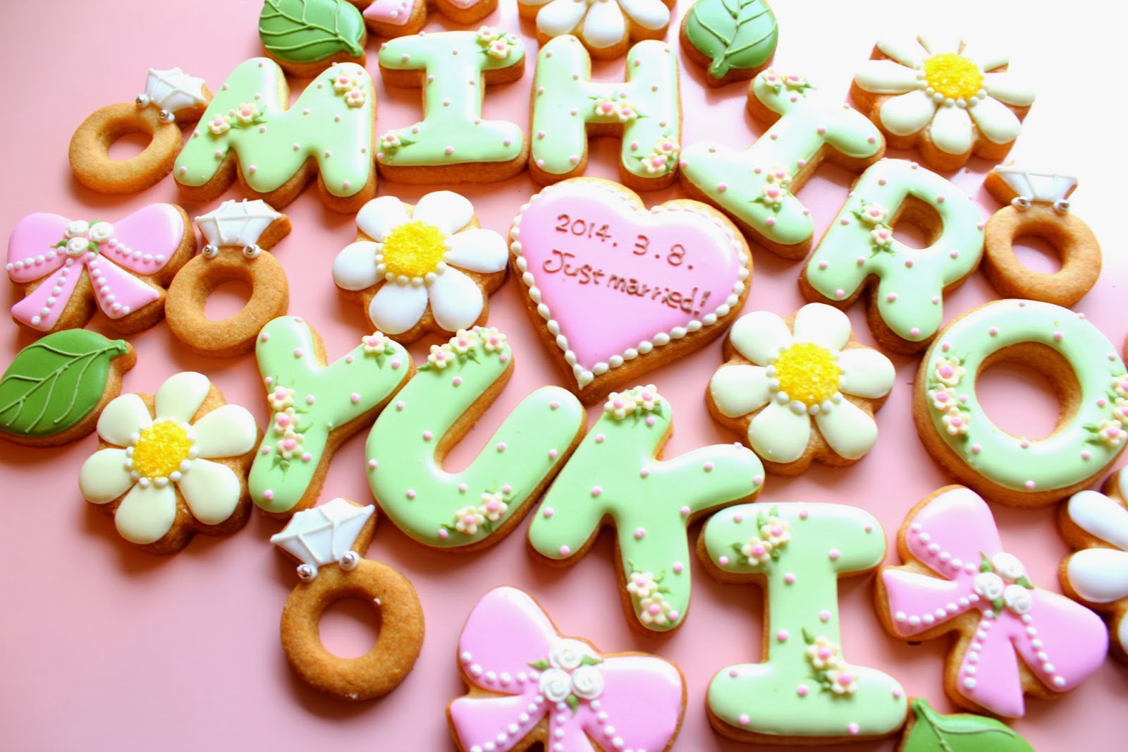 Sweeten your day.: welcome board icing cookies