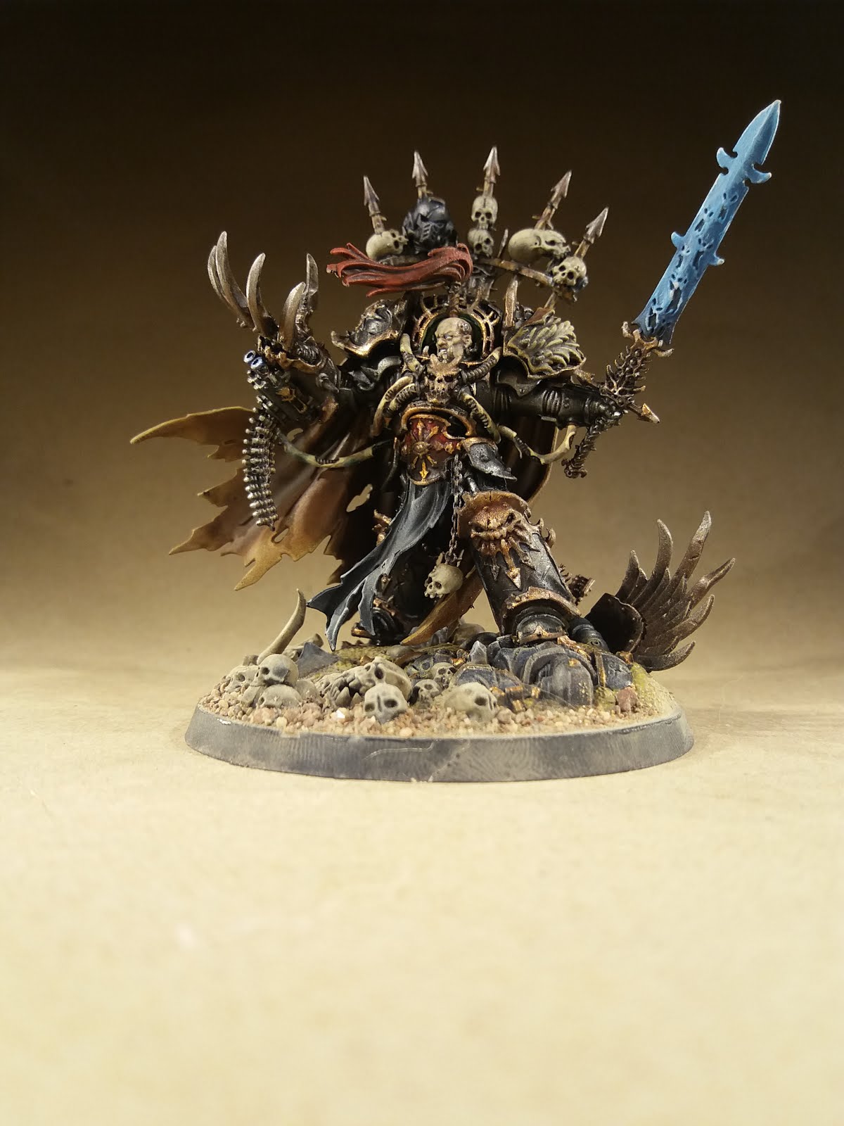Wh 40k modelling blog by Agis: Abaddon the Despolier