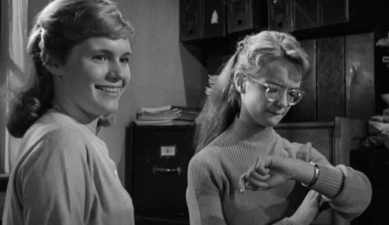 Carry On Blogging!: Remembering the talented Carol White