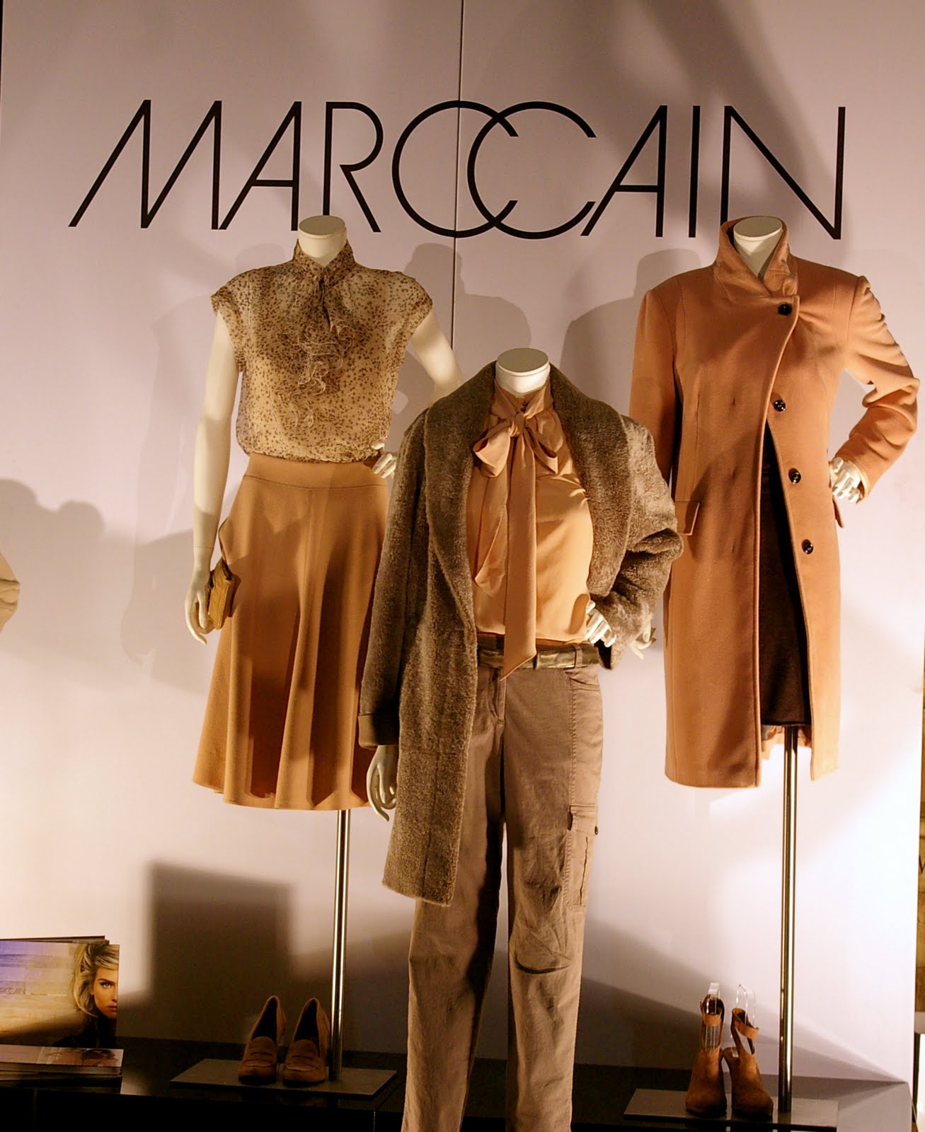 .: MARCCAIN AUTUMN/WINTER 2011