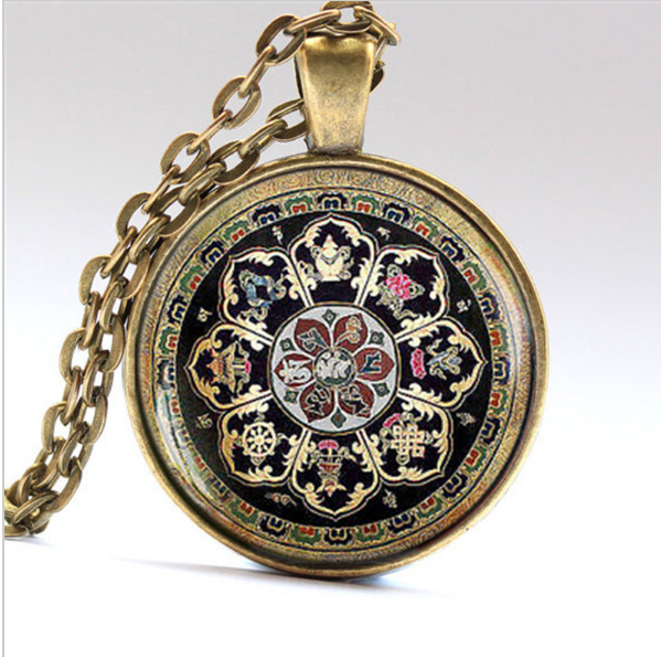 Buddhist Things Blog: Buddhism Jewelry and What It Means