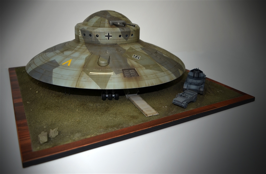 The Modelling News: It's a bird, It's a plane its's ..a new 1/72 ...