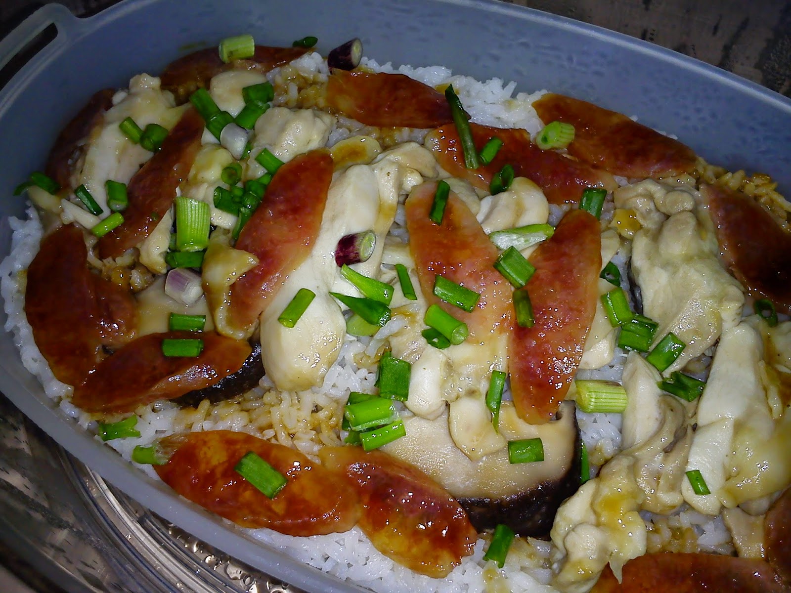 Cooking Pleasure: CNY 2016 - STEAMED RICE WITH CHINESE WAXED SAUSAGE