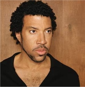 NOTICIAS Y EFEMERIDES MUSICALES Y DEL CINE: LIONEL RICHIE, UN 02 DE ...