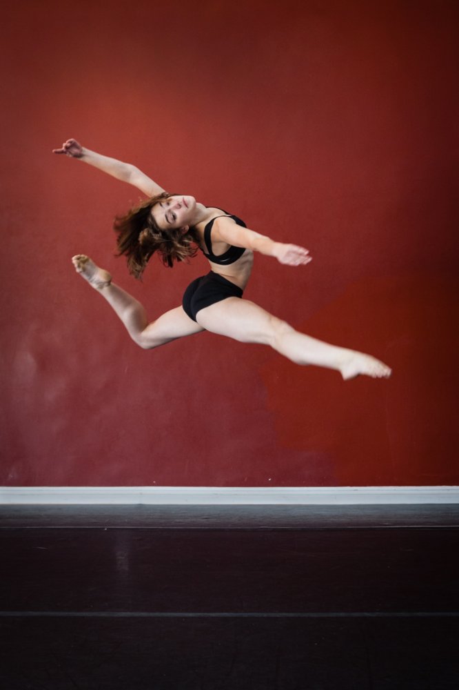 Liv Hutchings (25 March 1997, Toronto, Ontario, Canada) movies list and ...