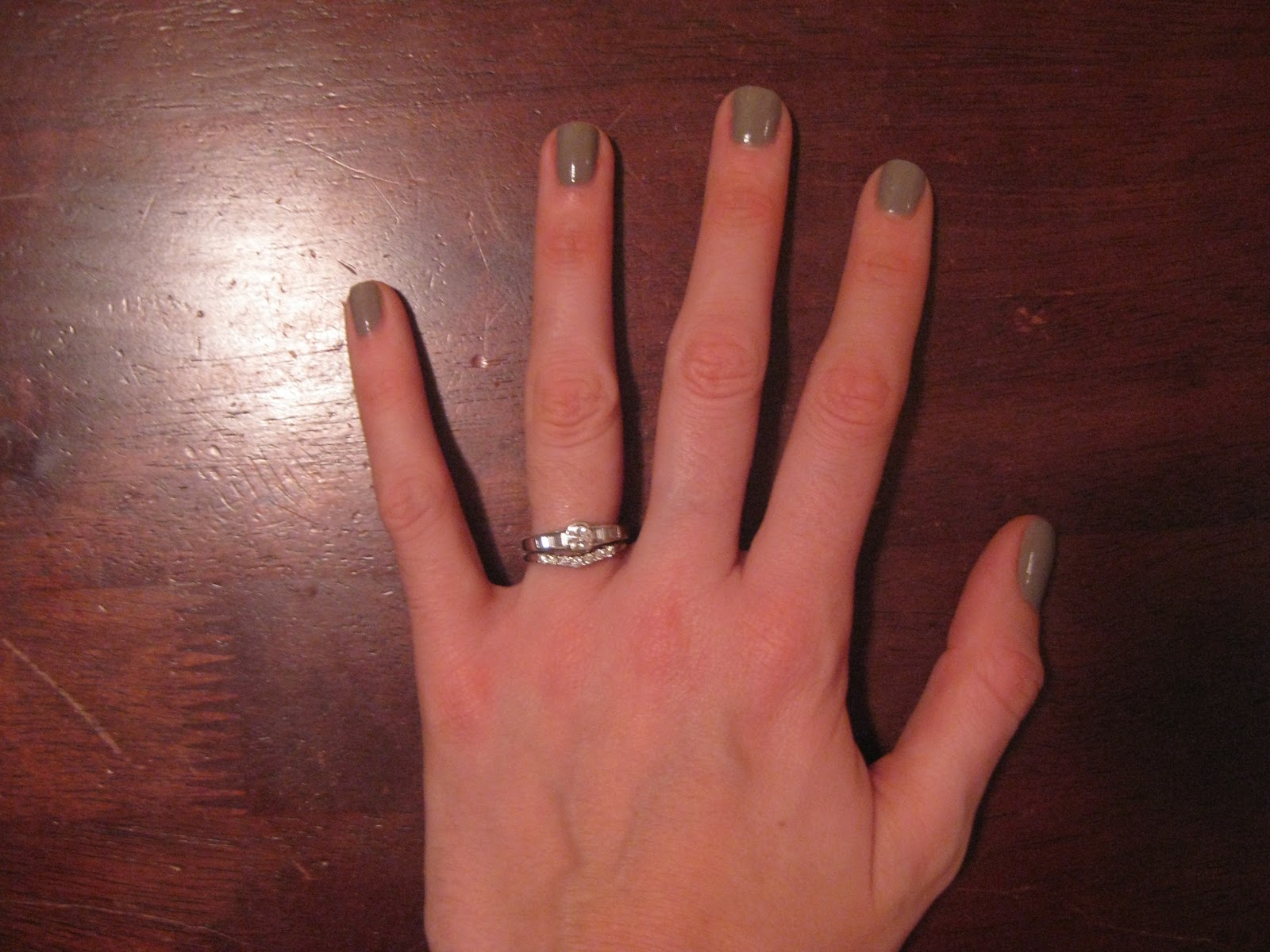 Essie Miss Fancy Pants