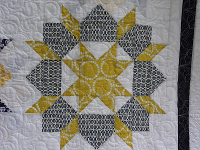 Mama Spark's World: The Swoon Wedding Quilt