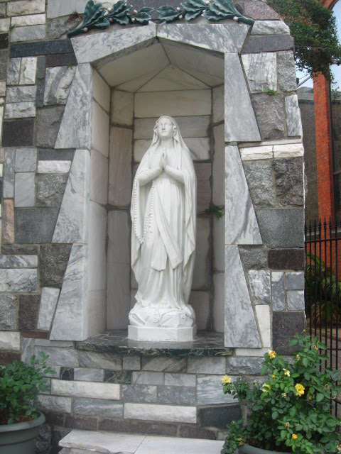 Conjured Cardea: Altars in New Orleans