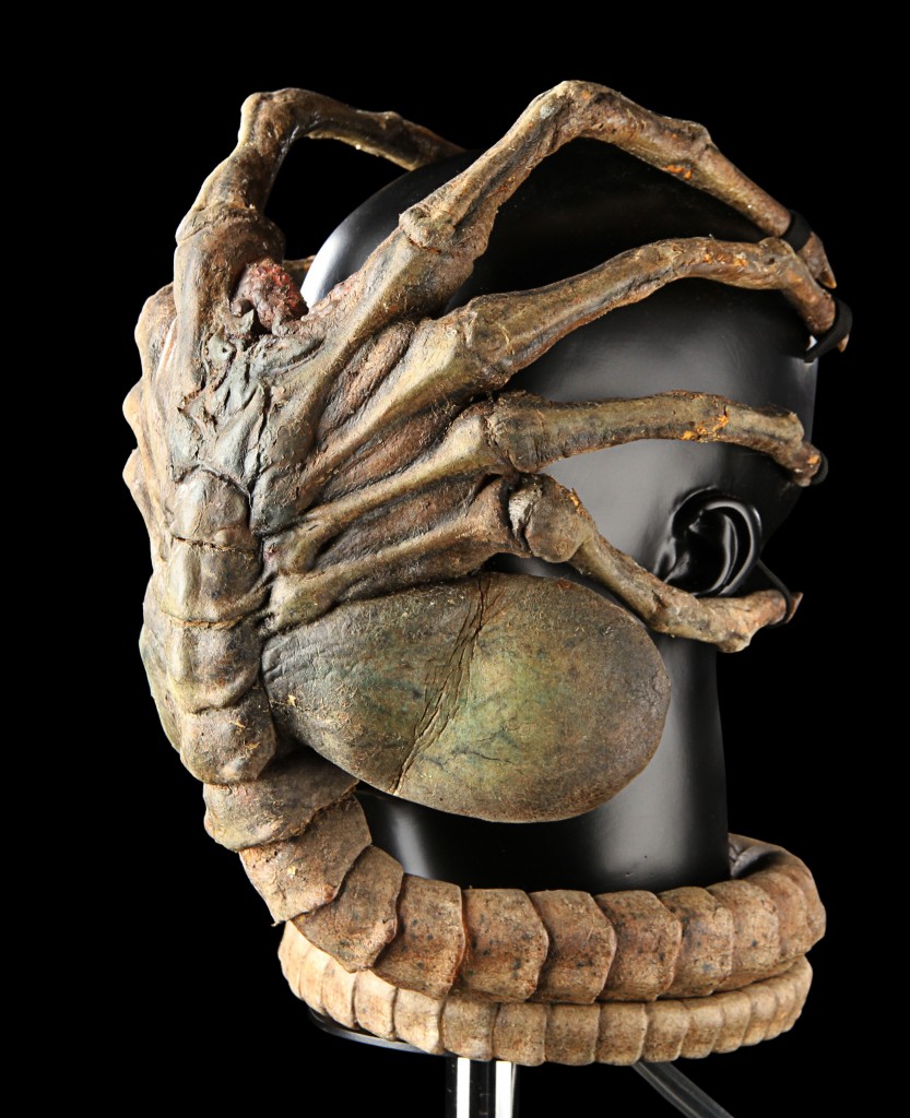Alien Vs Predator Facehugger Scene
